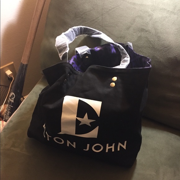 Elton John | Other | Elton John Limited Edition Vip Farewell Gift Bag ...